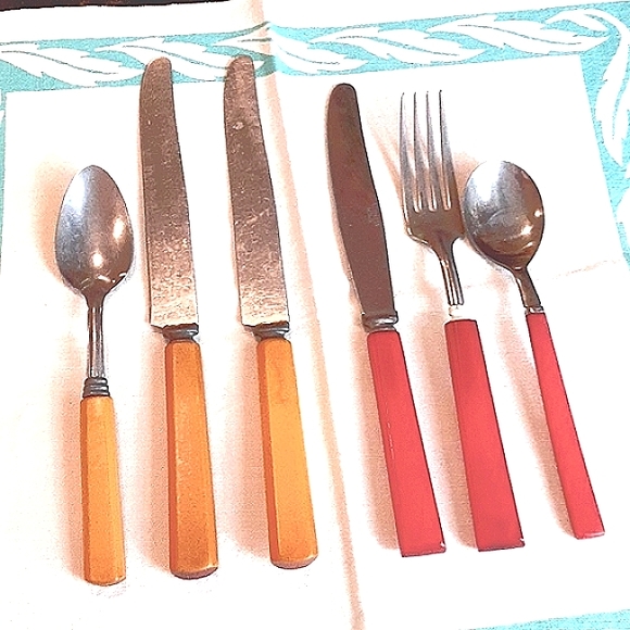 Vintage | Dining | Bakelite Flatware | Poshmark
